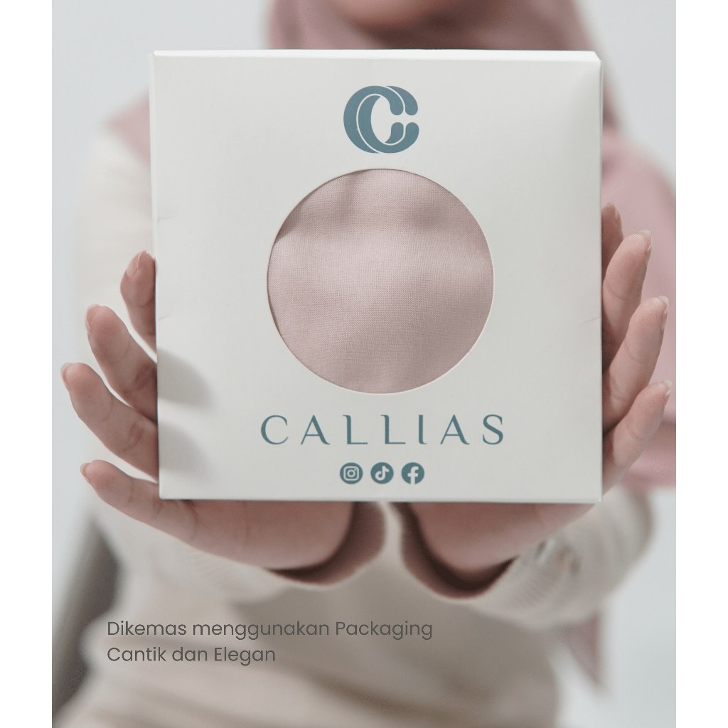 Nastia Hijab – Callias